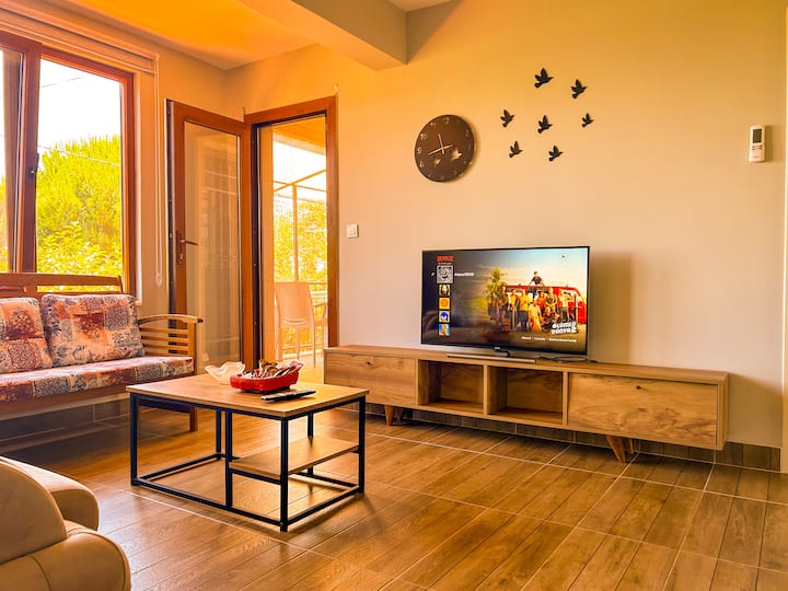 Belginin Bahcesi Beach 50mt 2 Bedroom Largebalcony - Adatepe
