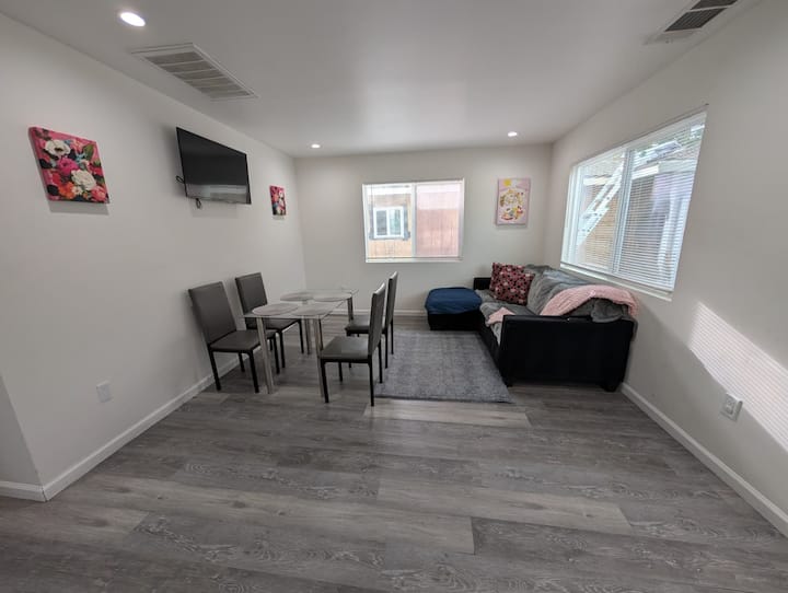 Brand New 2/2 Beautiful Guesthouse - Stockton, CA