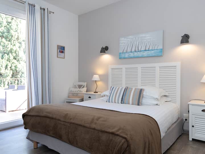 Chambre Cabernet Château Maravenne - La Londe-les-Maures