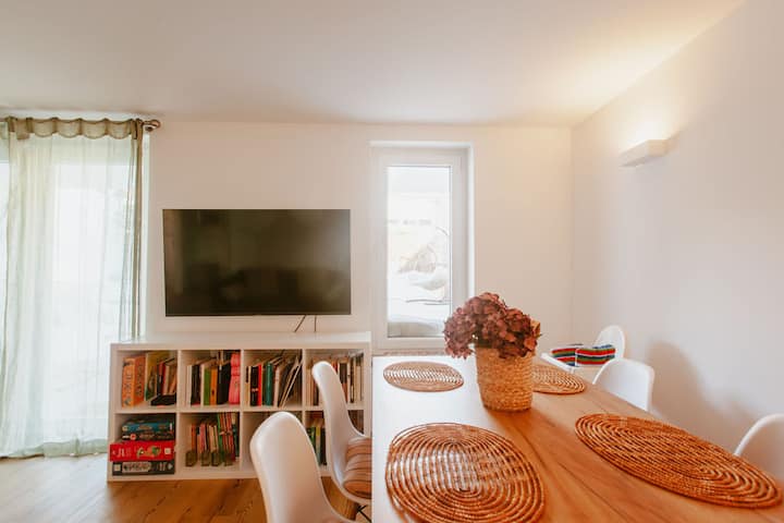 Cozy  Apartment With Private Pool - Cascais