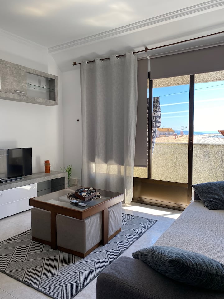 Piso Céntrico,terraza Con Vistas Al Mar - Ribeira