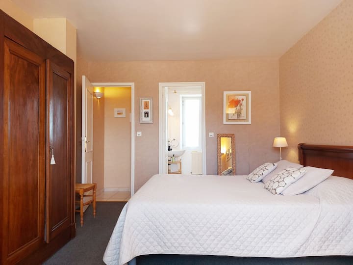 Chambre D'hôtes (Queen Size) - Artenay