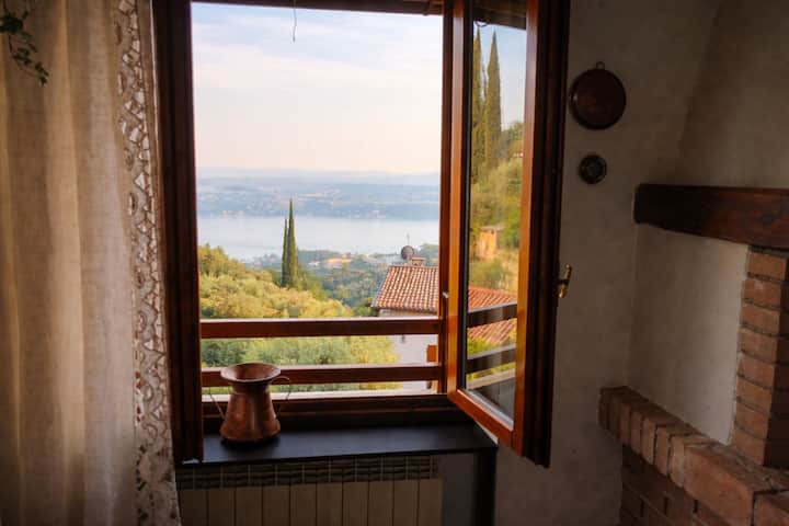 Incanto Ruhiges Panorama-apartment - Gardone Riviera