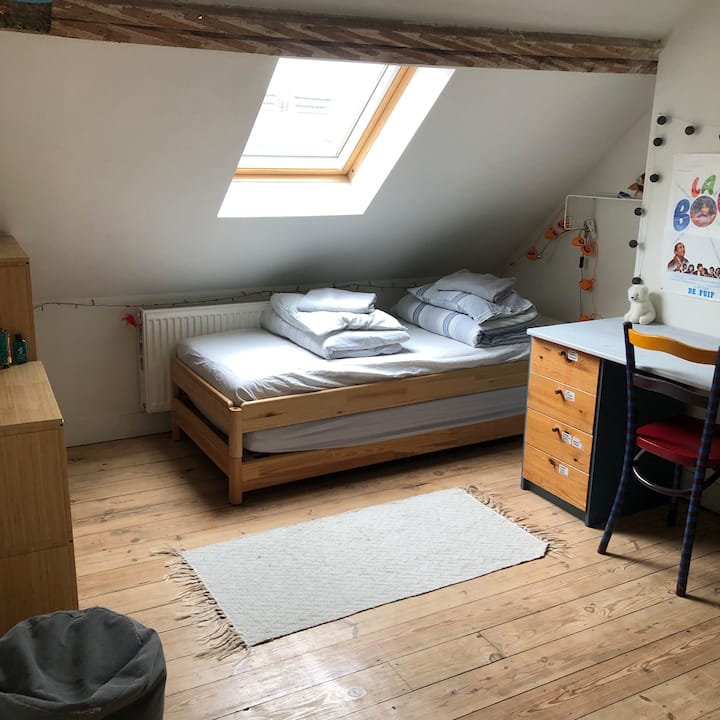 Appartement Avec Terrasse.
Queer Friendly & Family - Auderghem