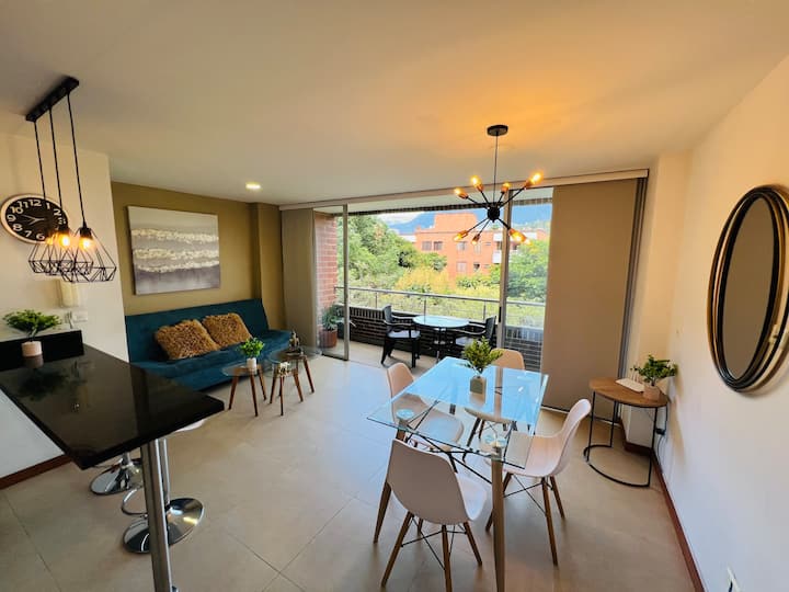 Amazing Modern Full Apartment With Great View - Medellín, Colombia