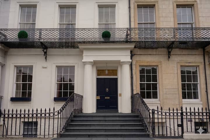 Beautiful Georgian Town House. Central Edinburgh. - Edinburgh