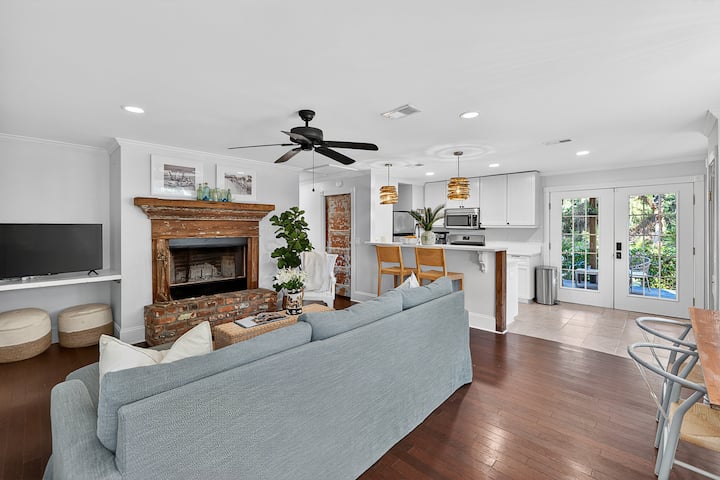 2br & 2ba Beach Cottage & .5 Mi. To Beach! - Jekyll Island, GA