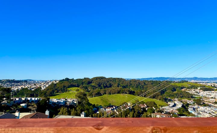 Breathtaking View 3br House With Laundry & Parking - Daly City