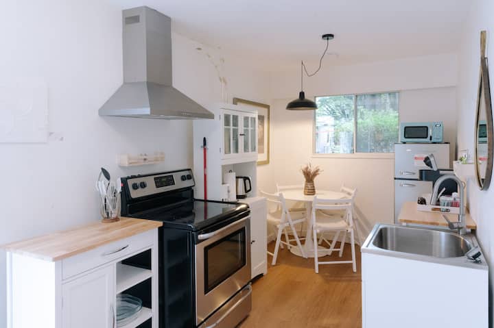 Family-friendly Suite In The Heart Of Vancouver - Vancouver