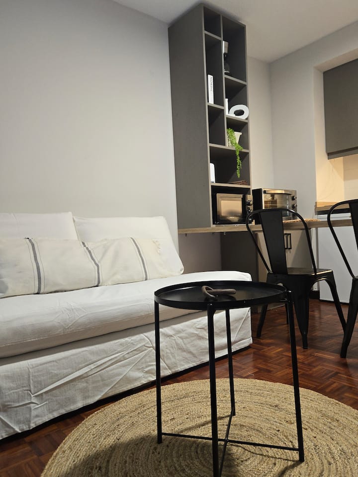Encantador Departamento En Punta Carretas - Montevideo
