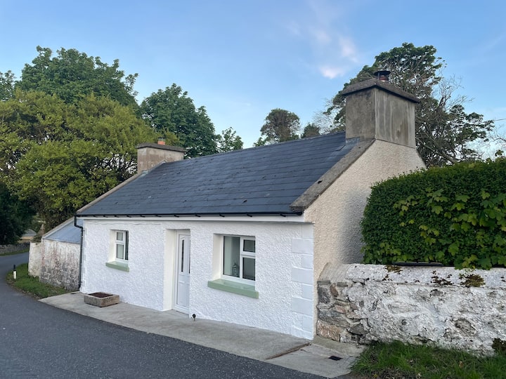 Rural Cottage In Beautiful Nw Donegal Ireland. - Portsalon