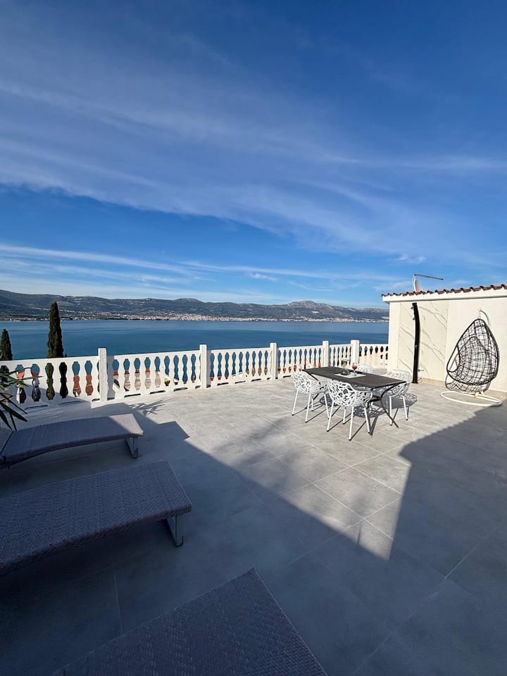 Private 60m² Terrace • Sea View - House Neda - Arbanija