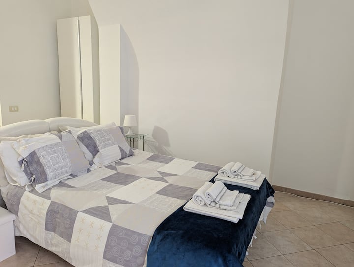 Salerno Apartment In The Center - Salerno