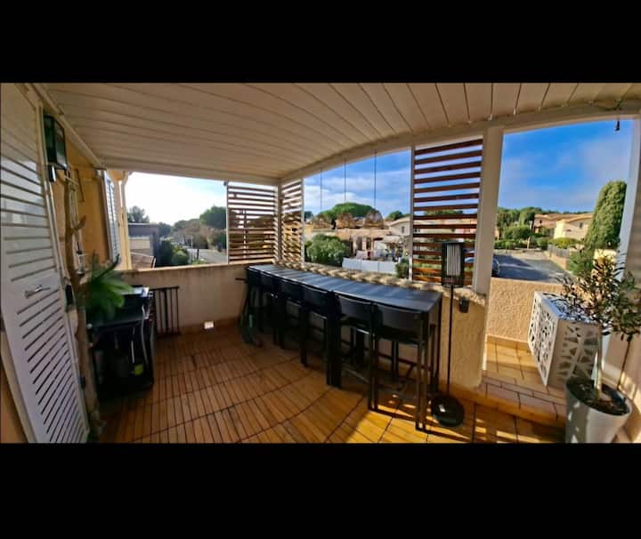 * Le Nid De La Clape *
Au Pied De La Pinède - Gruissan