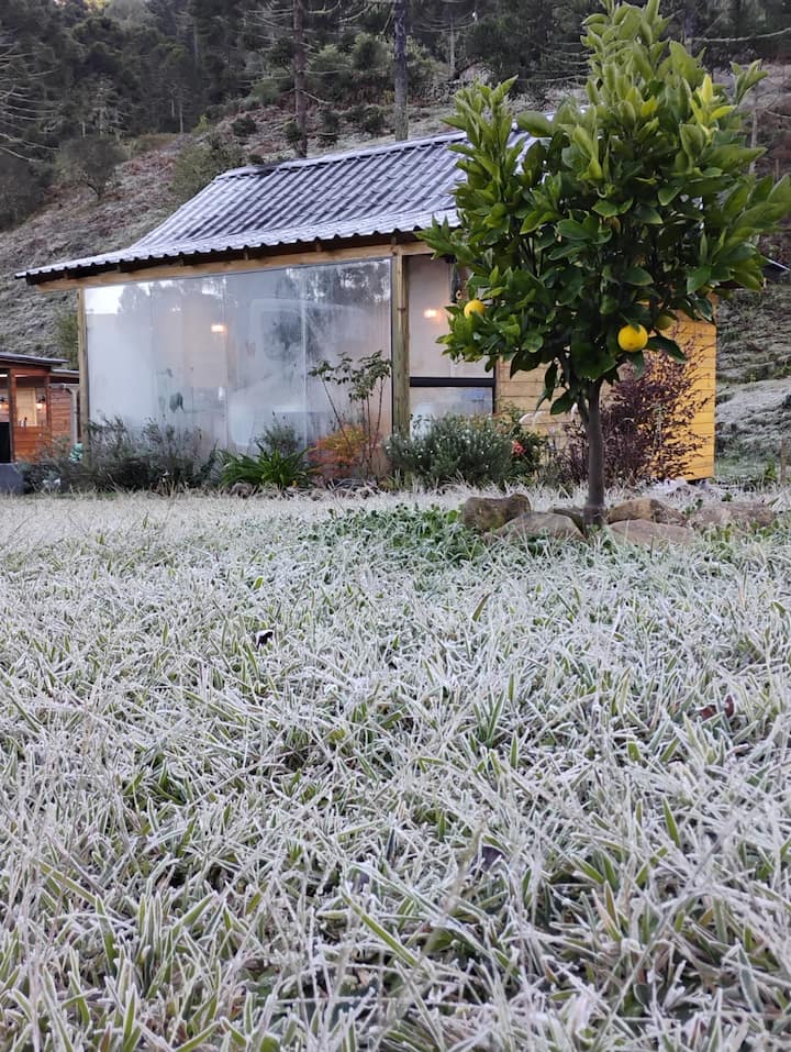 Cabana 3 Com Banheira Hidro E Lareira
6x Sem Juros - Urubici