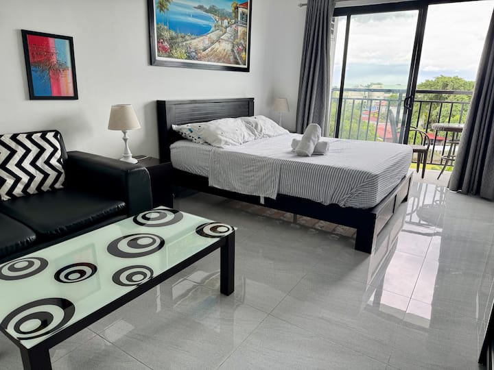 Luxury Studio With Swimming Pool Iv - Angeles