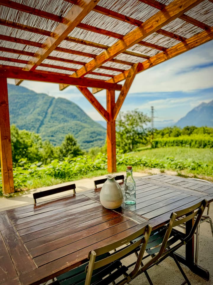 Maison Dans Les Vignes - Albertville