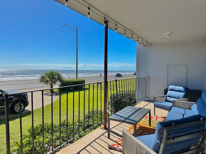 Lazy Dayz |Ocean View| Walk To Beach| Pool - 갤버스턴