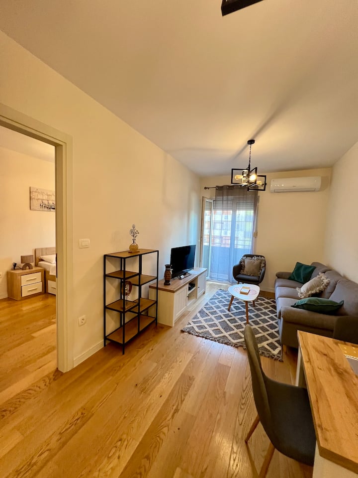 White Homes 50 - Central Point - Podgorica