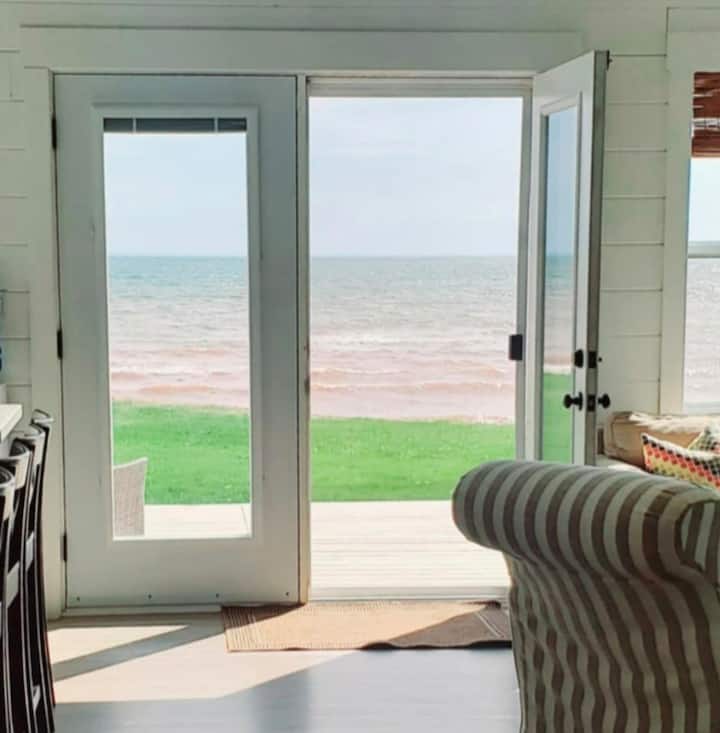 Beautiful Beachfront Property! - Île-du-Prince-Édouard