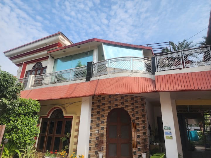 2 Rooms 🏡 Rajpur Rd Near Pacific Mall (1st Floor) - Dehradun