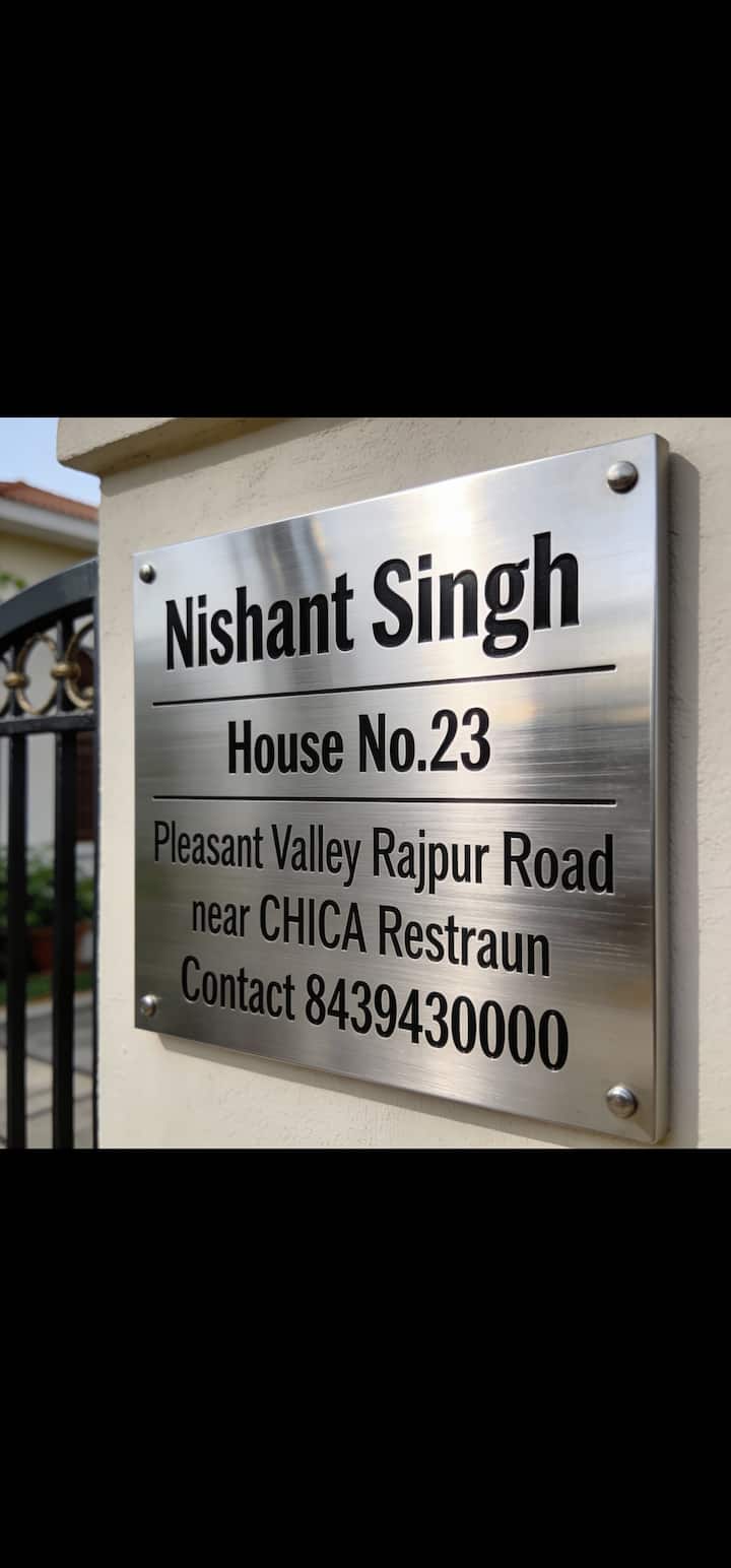 2 Rooms 🏡 Rajpur Rd Near Pacific Mall (1st Floor) - Dehradun