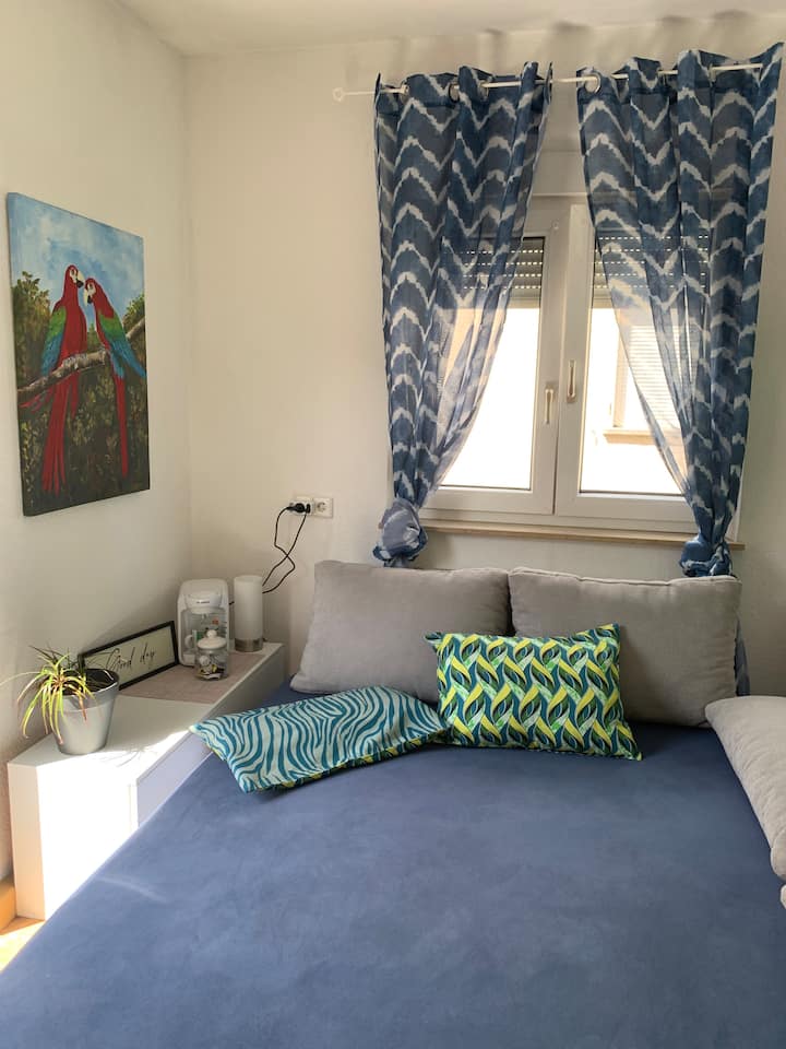 Ruhiges Kleines Zimmer Mit Balkon Nähe Neckar - Heilbronn