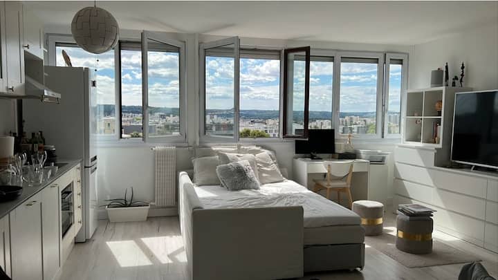 Apt Charmant Et Moderne Près De Paris - Nanterre