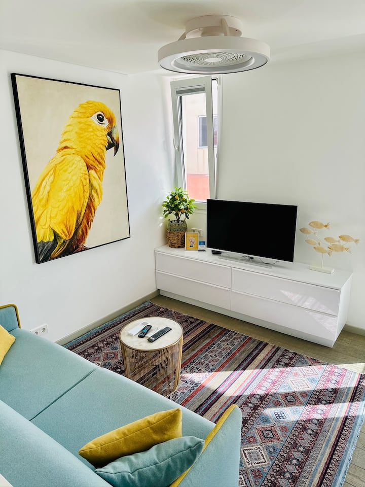 Amber Apartments "Sunny" Studio In The City Center - Península de Jandía