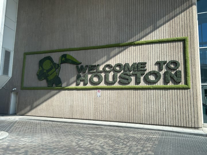 ‼️ Game On: 30% Off May & June- Relax-recharge‼️ - Houston, TX