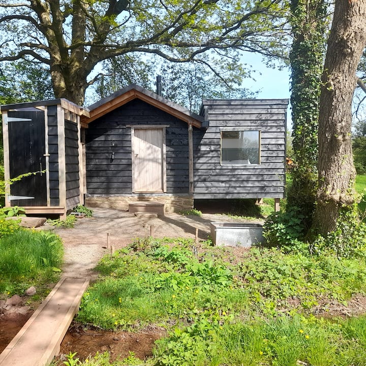 Crib Y Garth Hut
Private Place In Nature - Hay-on-Wye
