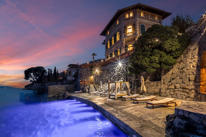 Vila Lovridor,15 People, Private Exit On The Beach - Rijeka
