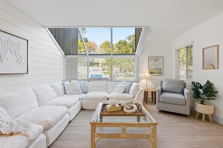 Steps To Pool + Private Beach | Baby Gear! - Hilton Head Island, SC