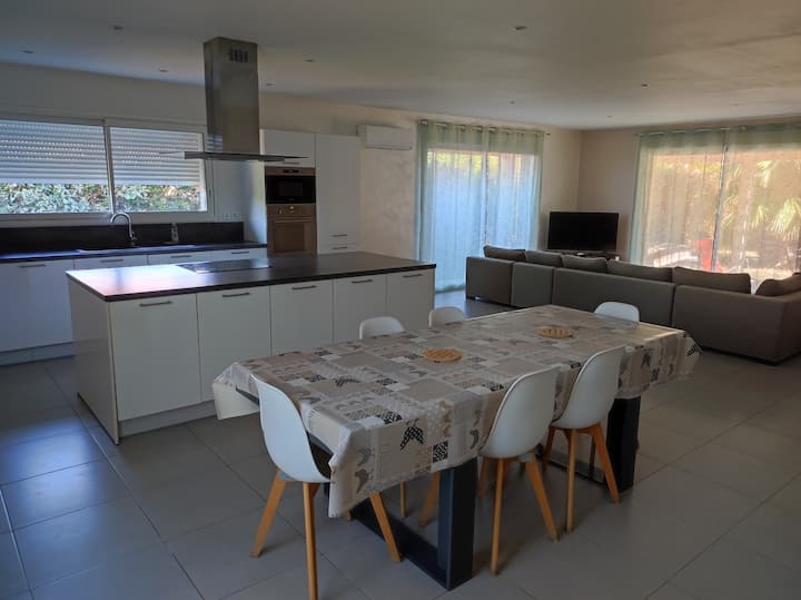 Villa F5 à 800m De La Plage - Saint-Laurent-de-la-Salanque