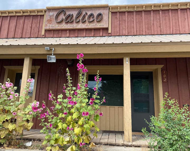 The Cozy Calico - Downtown Dolores - Dolores, CO