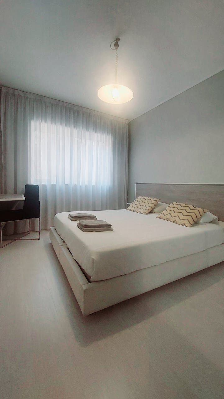 Oporto Blue House With Patio - Pet Friendly - Porto