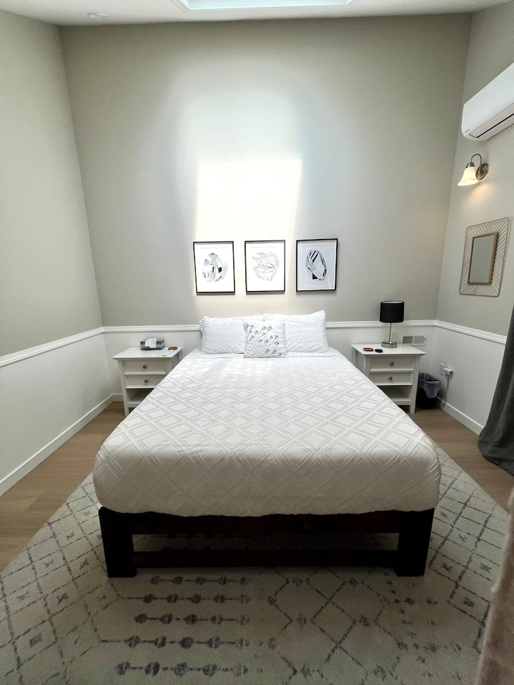 Escape To The Roseway Retreat - Portland, OR