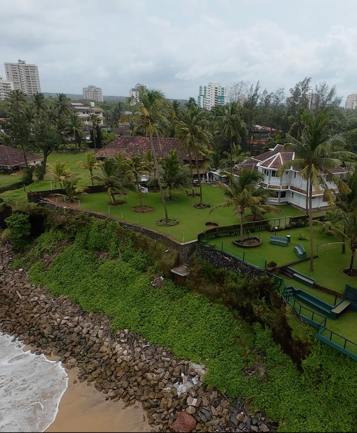 Beach House - Kannur