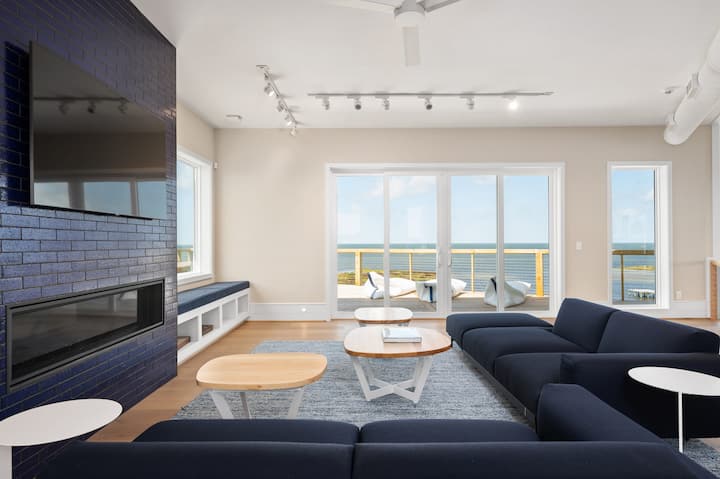 Newly Built Modern Home, W/ Saltwater Pool - Rodanthe, NC
