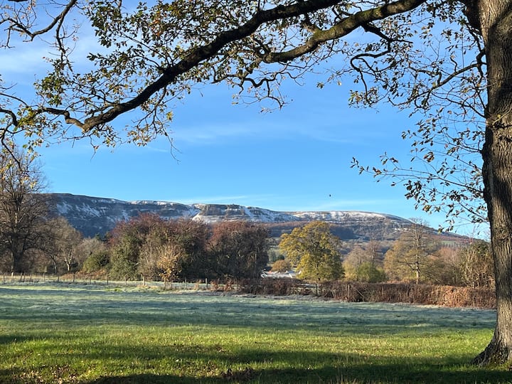 Beautifully Renovated Rural Barn Conversion. - Crickhowell