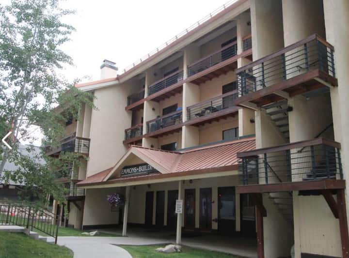 Emmons Condo | 2 Bedroom | Walk To Lifts | Hot Tub - 克雷斯特德比特