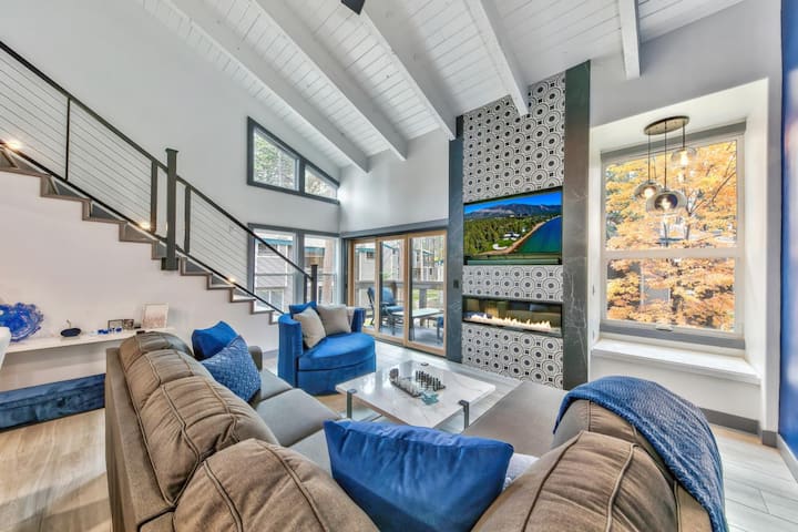 Lakeland Village #468 Modern Marvel - South Lake Tahoe, CA