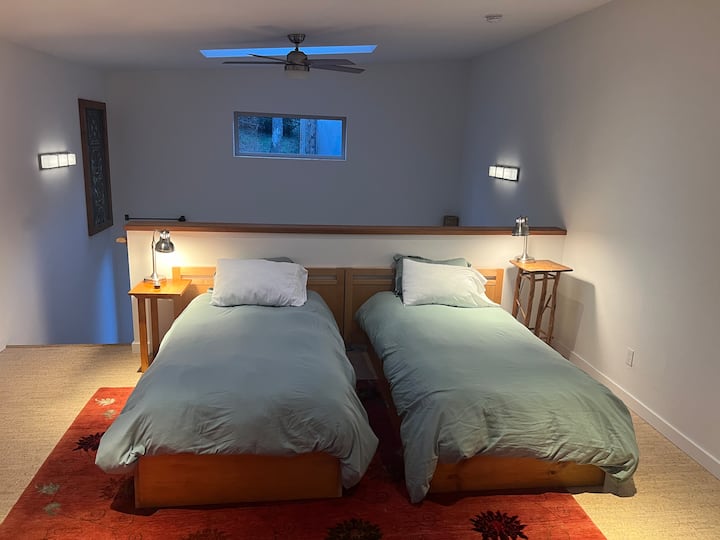 Bright Studio With Kitchenette - Near Uofo - Eugene, OR