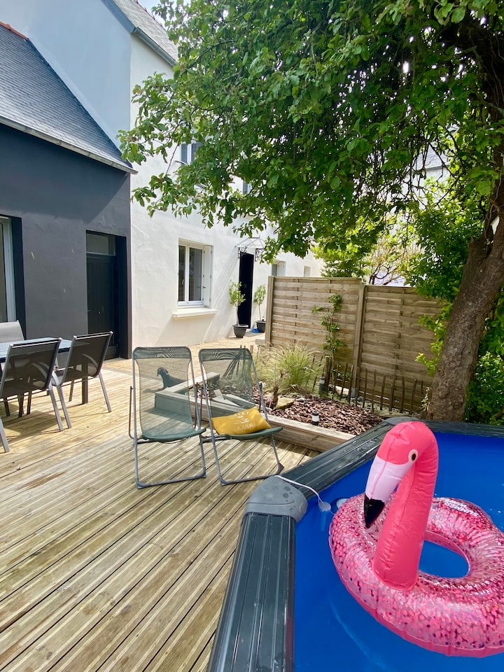 Grande Maison De Famille Avec Piscine - Plozévet