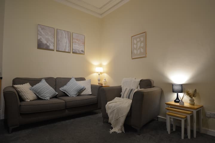 Charming Coastal Flat By The Beach – St Anne’s - Lytham St Annes