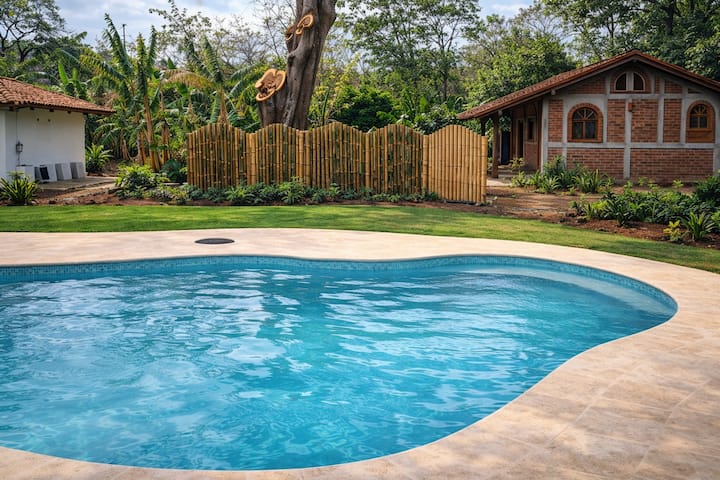 La Casa De Ladrillo, Las Planadas Next Yankeebeach - Nicaragua