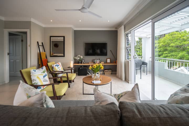 Modern 1 Br/ideal Long  Stay/wifi/secure Parking - KwaMashu