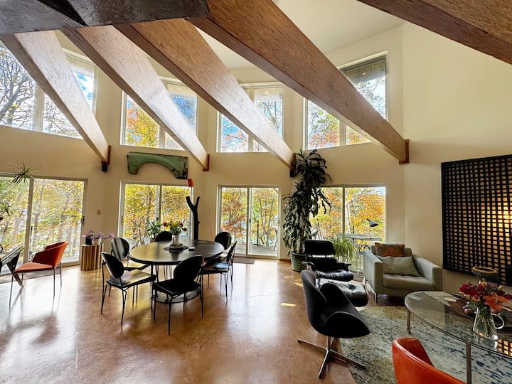 Walton Lake Estate - Nyc Getaway - Sleeps 17 - Monroe, NY