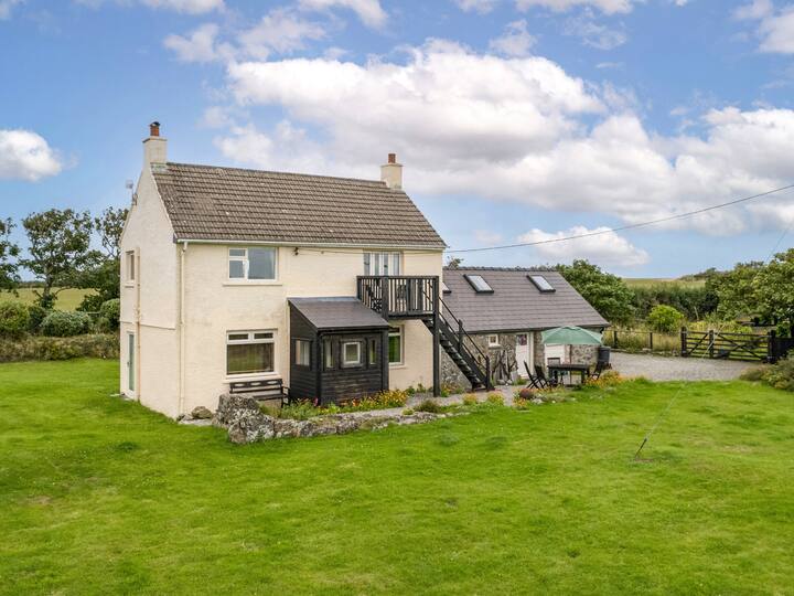 Rogeston Mount - Haverfordwest