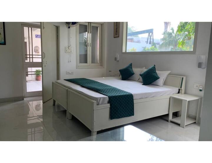Green Serene Abode Two - Meerut